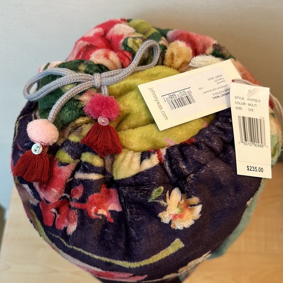 Johnny Was | Bedding | Johnny Was Sophie Dot Reversible Throw 68x75 ...